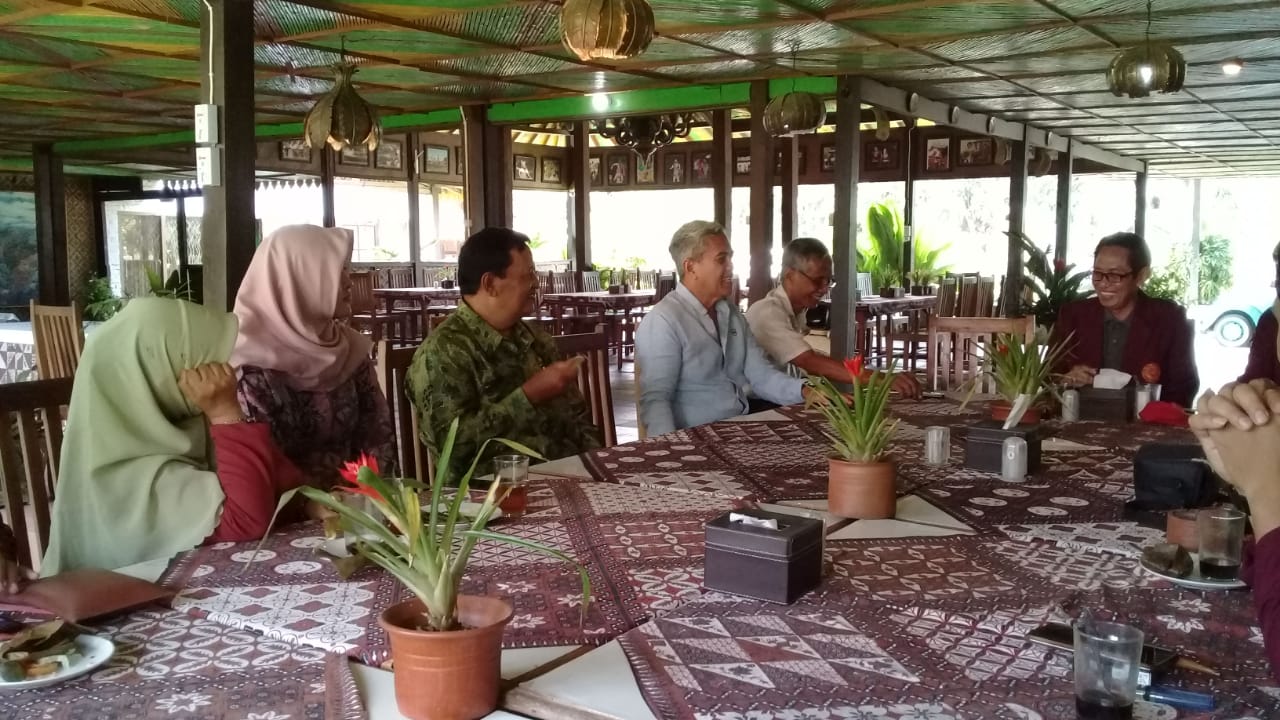 Pembahasan Rancangan MoA antara LP2MP3M ISI Ska dan Pondok Seni Budaya ...